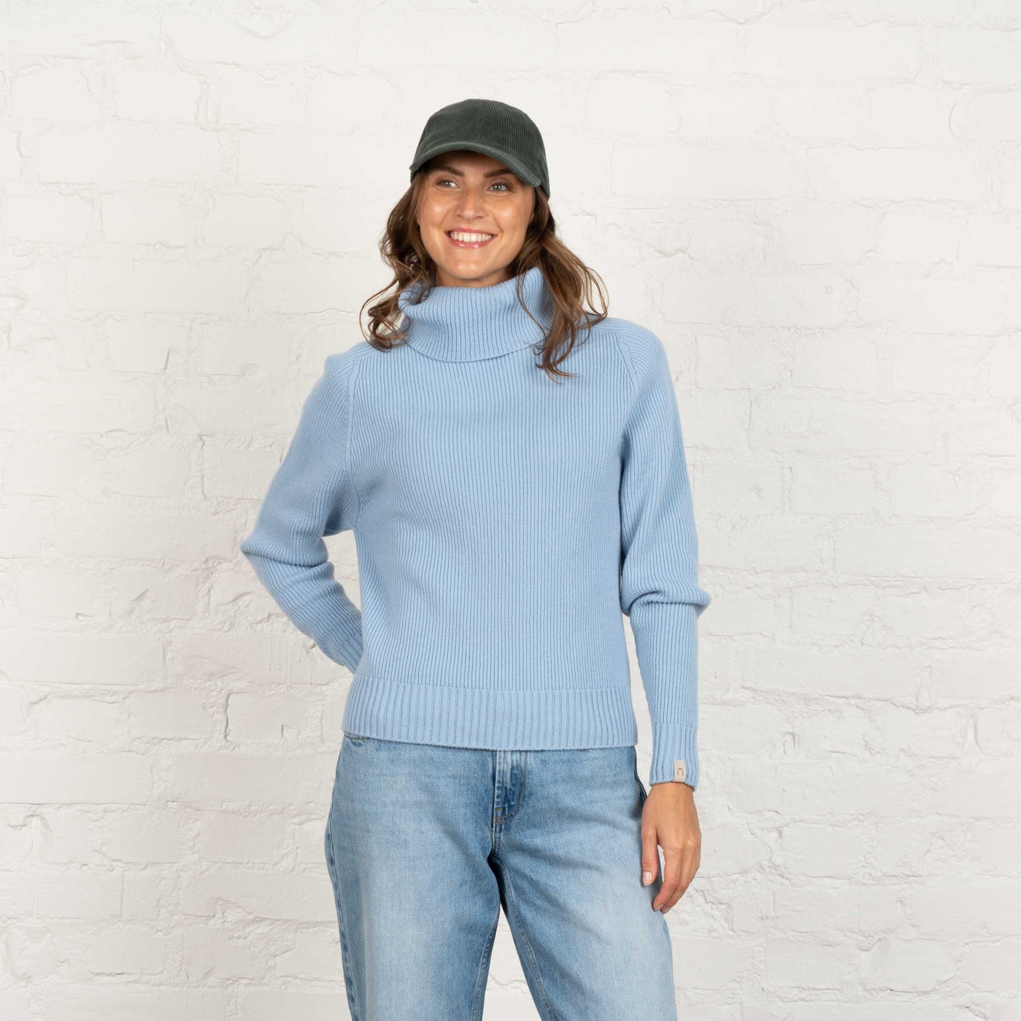 Kieppi women's merino wool sweater - light blue